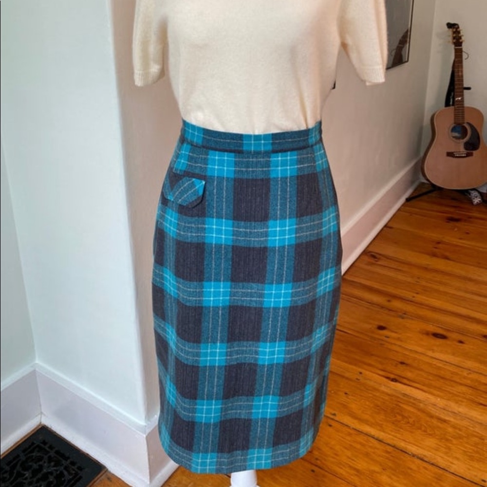 Vintage 1950s Plaid Wool Pencil Skirt - Gem